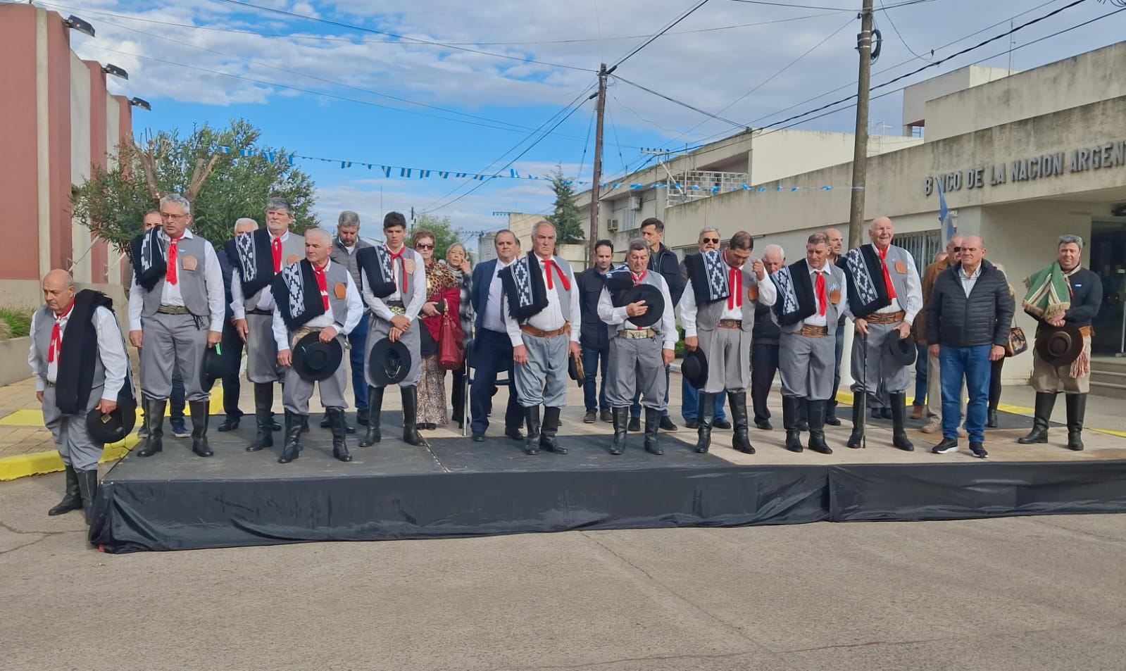 EL BAGUAL COMENZÓ A CELEBRAR SUS 40 AÑOS DE TRADICIÓN Y SEGUIRÁ ESTE ...
